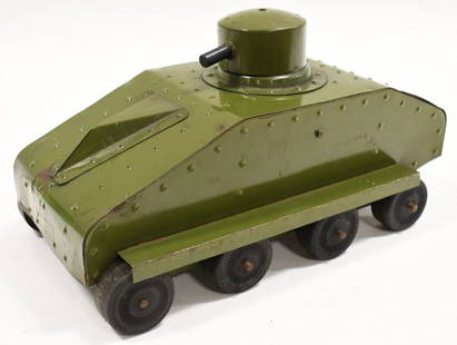 Vintage Pressed Steel Clockwork Tank