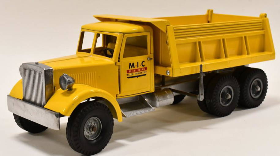 Restored Smith Miller Mic Hydraulic Dump Truck
