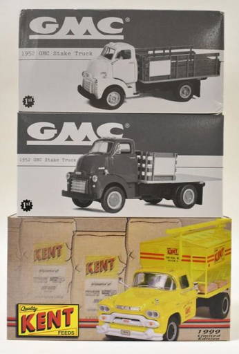 1/34 1st Gear Gmc Stake Trucks & Bulk Feed Truck