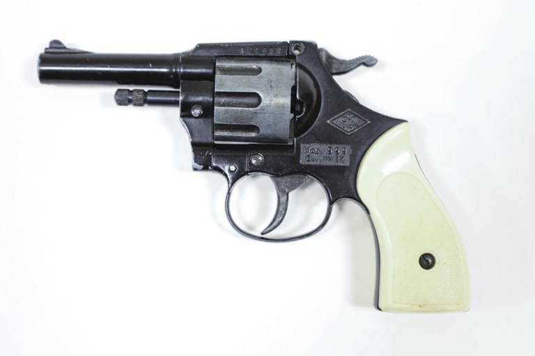 Brevettata Model 999 .22 Cal Starter/blank Pistol