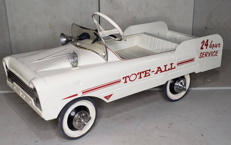 Restored AMF Tote-All Pedal Car (#7087) on Jan 29, 2022 | Kraft Auction ...