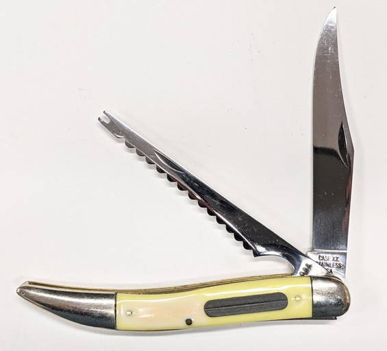 1965-69 Case XX Yellow Synth Fishing Knife 5" (#2595) on Jan 07, 2023 ...