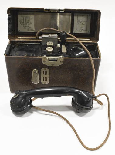 WWII German Military F33 Field Telephone (#1865) on Jan 08, 2023 ...