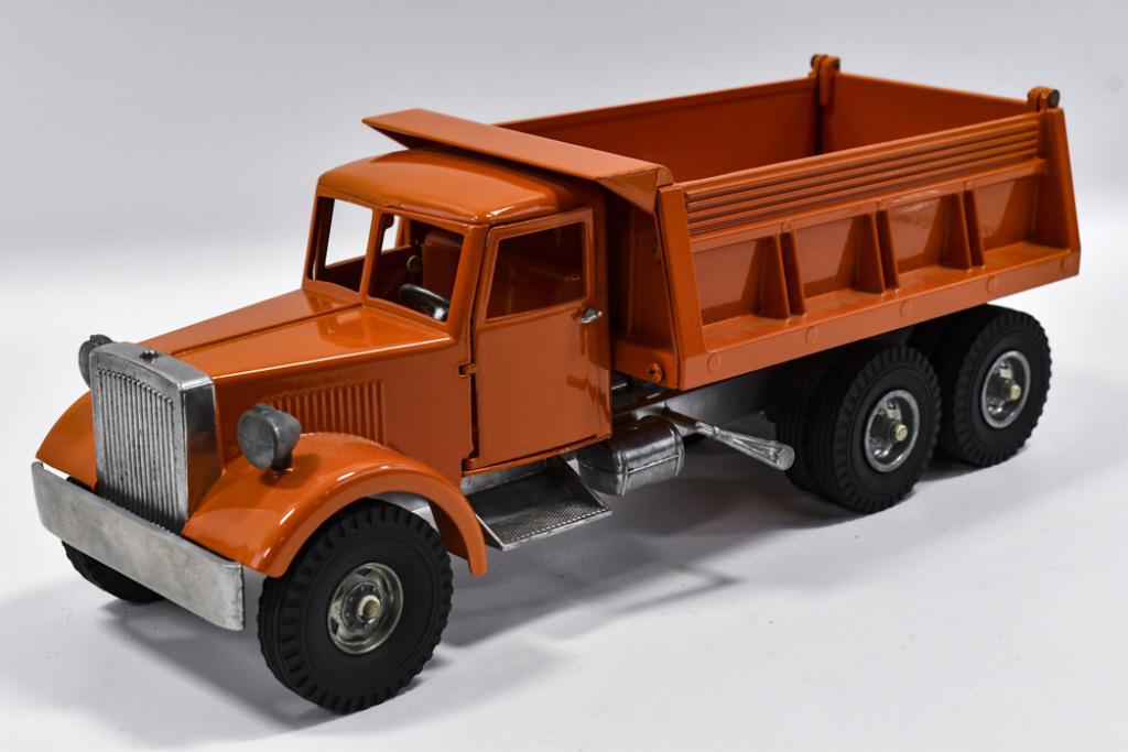 Restored Smith Miller MIC Hydraulic Dump Truck (#6147) on Jan 20, 2023 ...