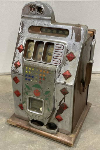 Vintage Mills 25 Cent Diamond Front Slot Machine (#8575) on Jan 22 ...