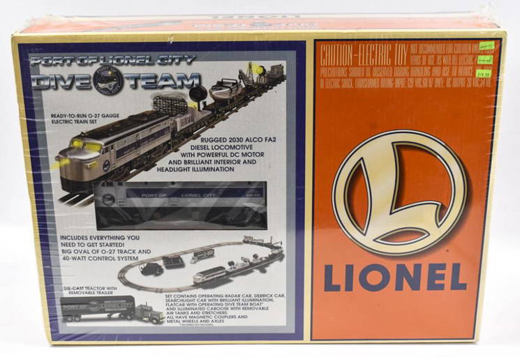 Lionel Port Of Lionel City Dive Team Train Set