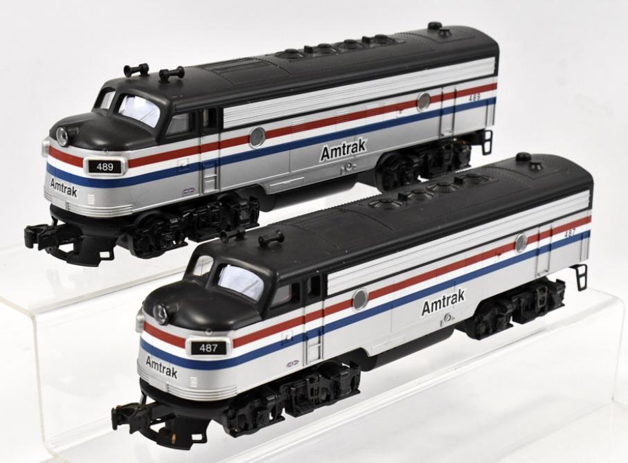 Williams Amtrak #487 & #489 Engines