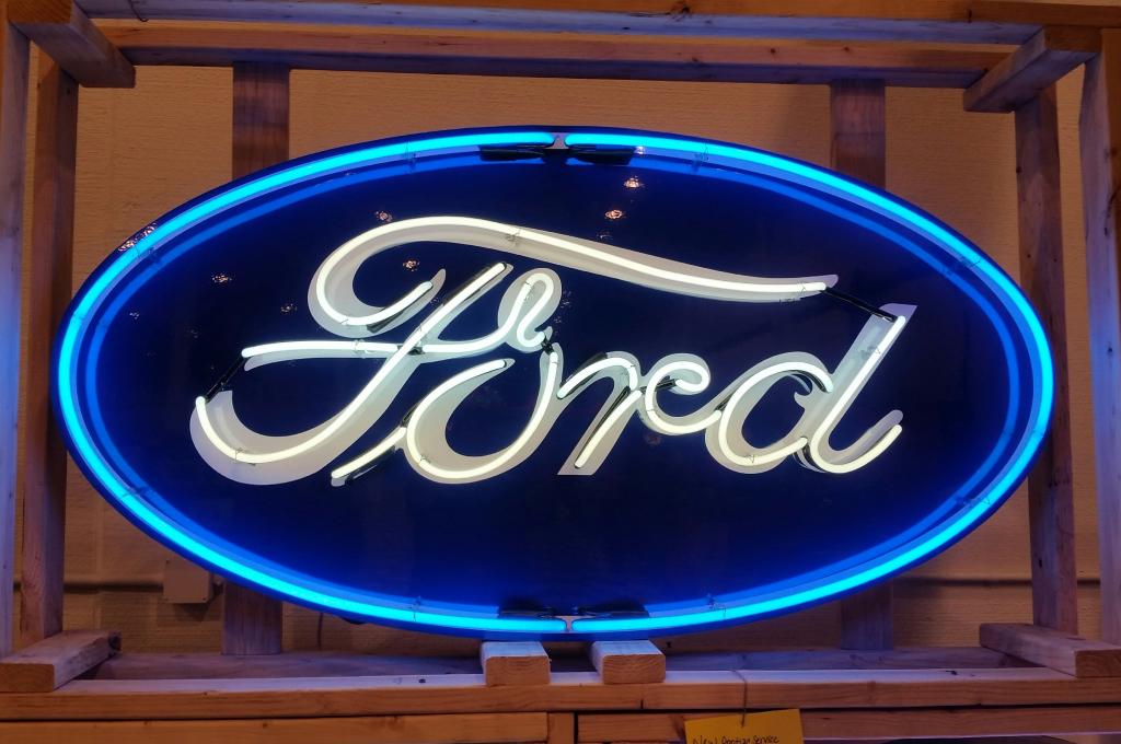 5ft Ford Sst Neon Advertising Sign Auction