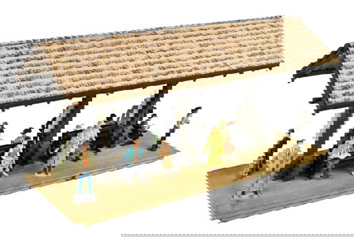 Custom G Scale Train Waiting Platform Auction