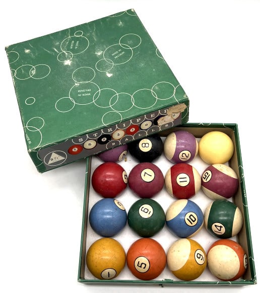 Vintage Complete Clay Pocket Billiard Balls Set Auction