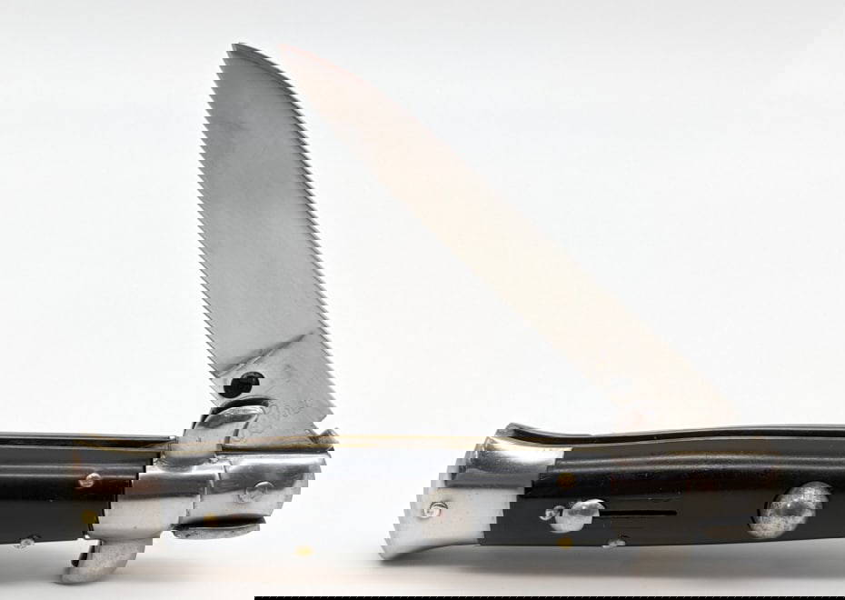 B Rostfrei Black Synthetic Switchblade Auction