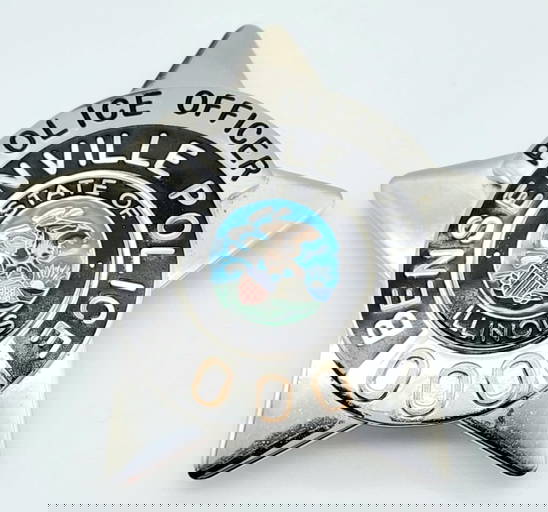 Obsolete Bensenville Ill. Police Officer's Badge