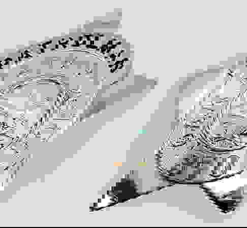 Obsolete Oak Park Police Patrolman Pie Plate Badge Auction