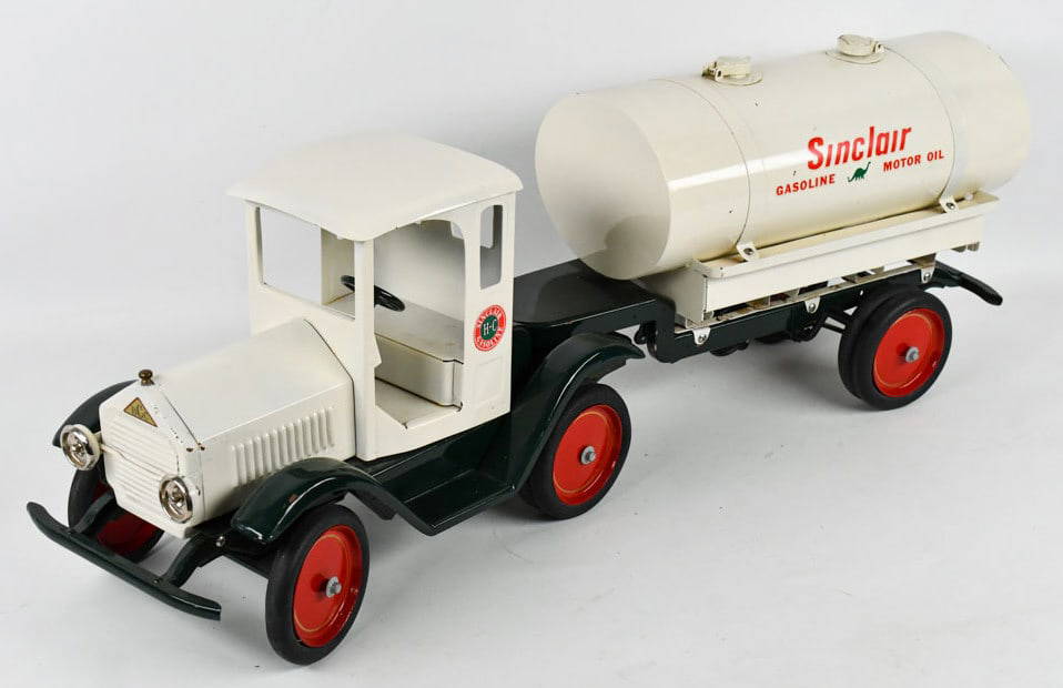 Buffalo Commons Sinclair Tanker Truck Auction