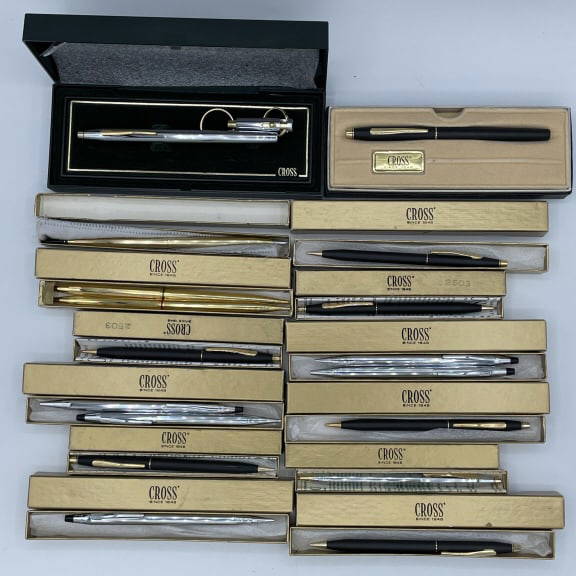 (17) Vintage Cross Pens & Mechanical Pencils Auction