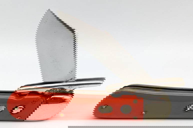 Schrade Walden Orange Swing Guard Switchblade