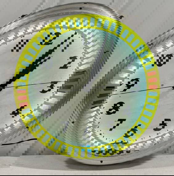 Vintage 20in Swihart Neon Hesitator Spinner Clock Auction