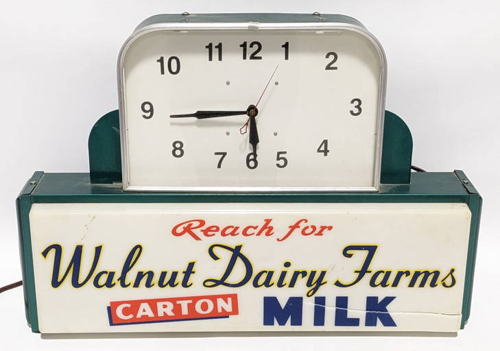 Vintage Walnut Dairy Farms Adv. Lackner Clock