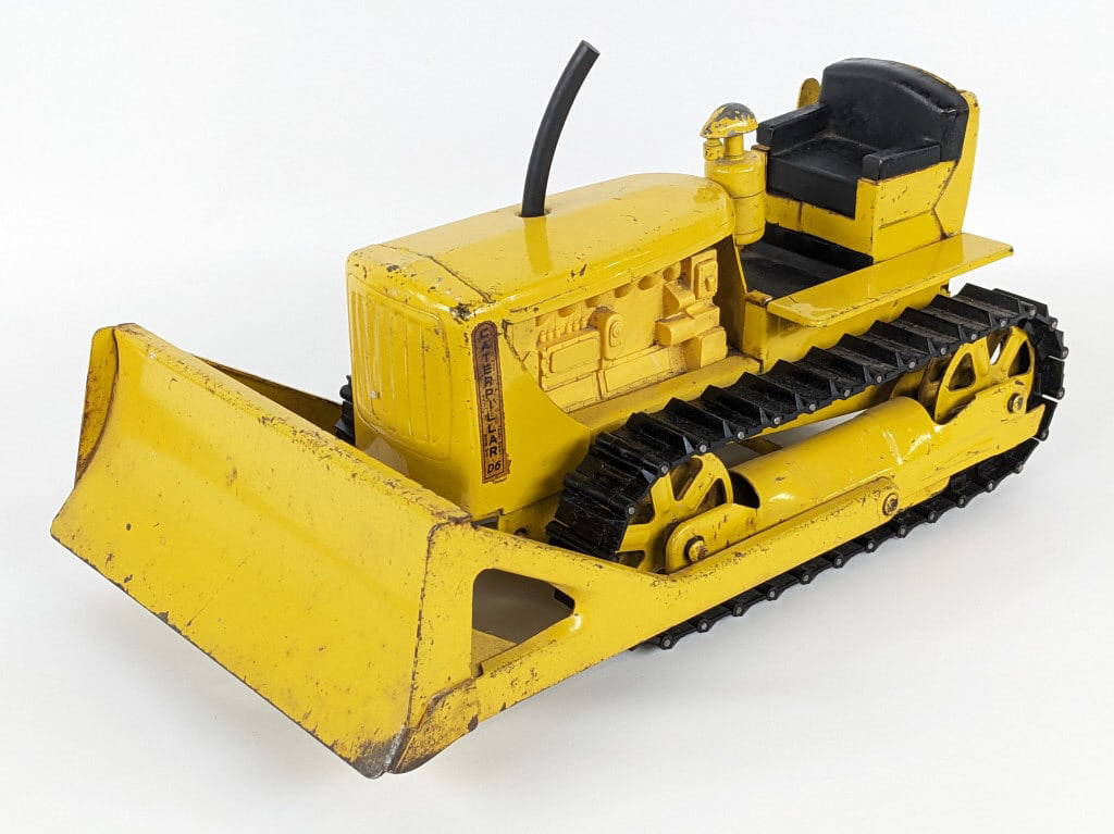 Original Doepke Caterpillar D6 Bulldozer Auction