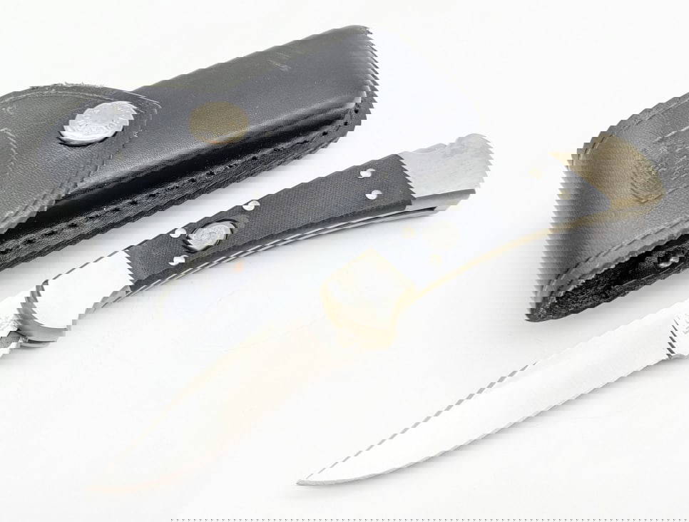 Buck 110 Switchblade Knife W/ Sheath Auction