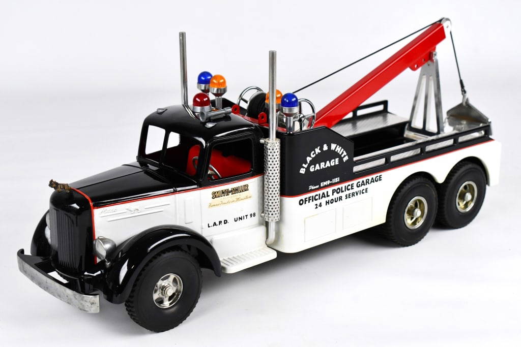 Fred Thompson Smith Miller Lapd Wrecker Tow Truck Auction