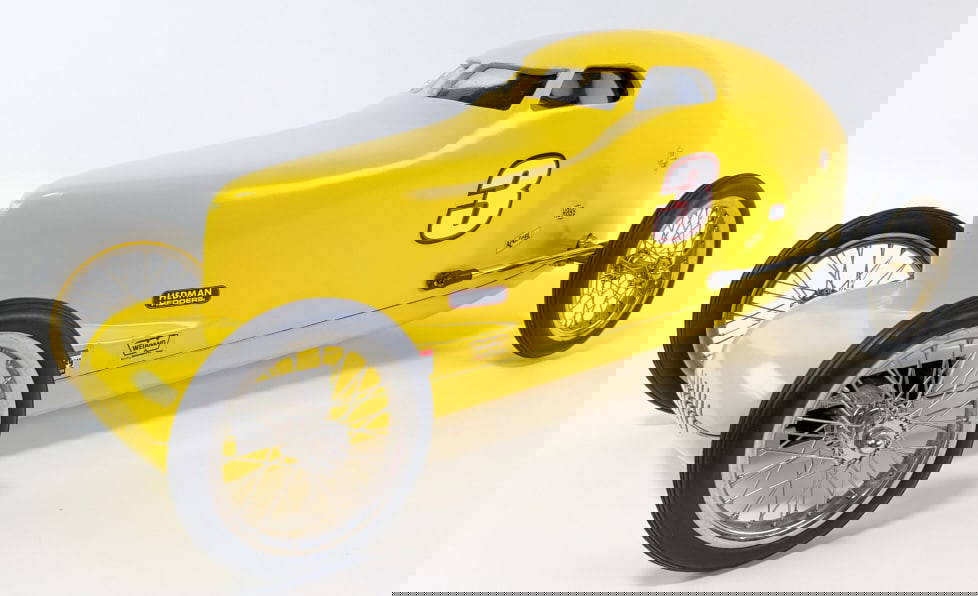 Custom Tether Car Auction