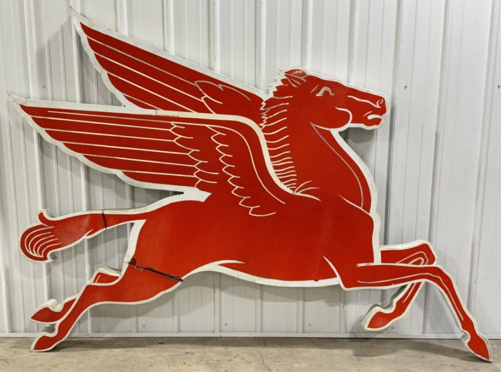 9ft Vintage Ssp Mobil Cookie Cutter Pegasus Auction