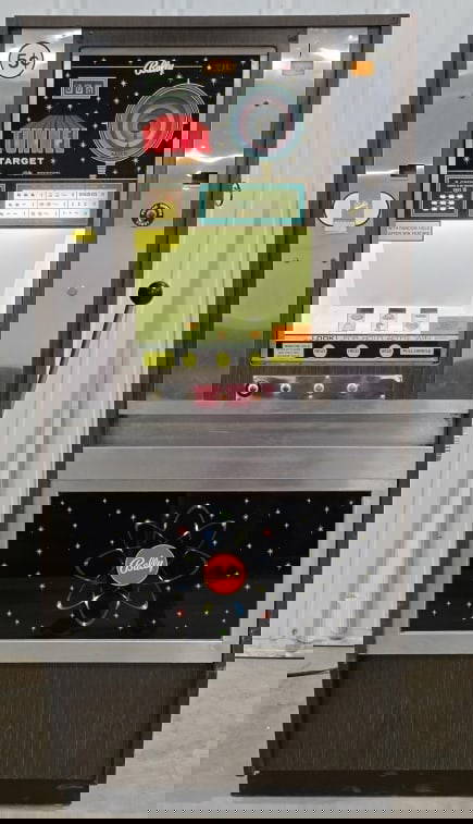 1970's Bally Tunnel Target 5 Cent Slot Machine Auction