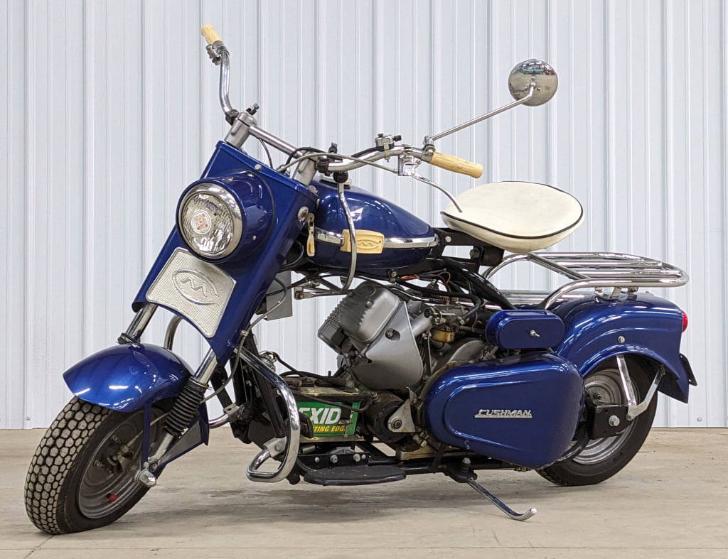 1963 Cushman Super Silver Auction