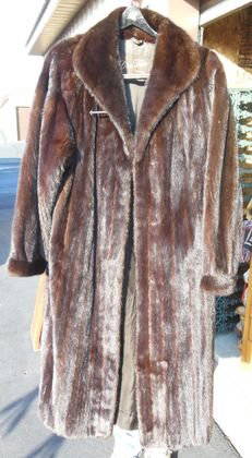 Dion Furs Full Length Mink Coat, Only 4 Years Ol