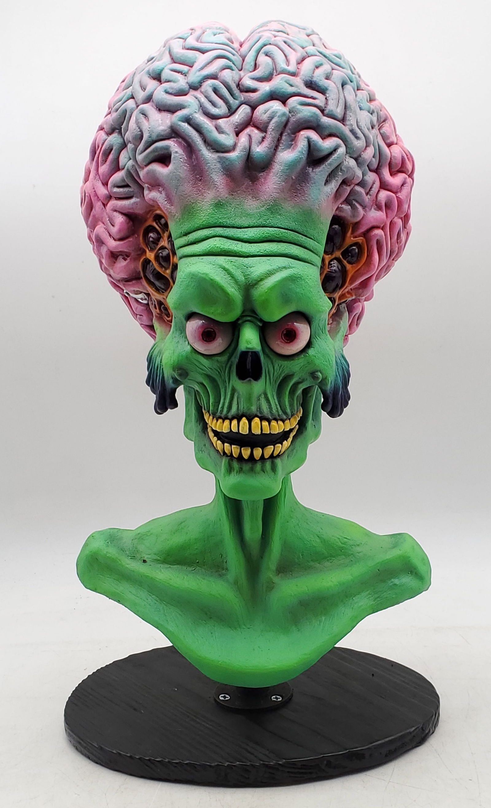 Eddie A. Cupp Ii Mars Attacks Alien Bust Statue Auction