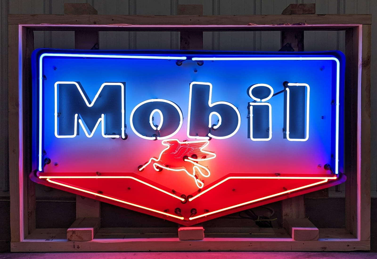 Custom Mobil Gas Neon Sign Auction