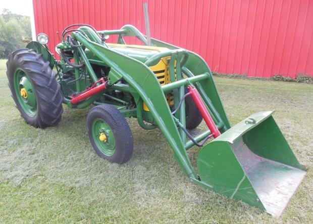Oliver Super 55 Farm Tractor, Loader, Restored, 3pt