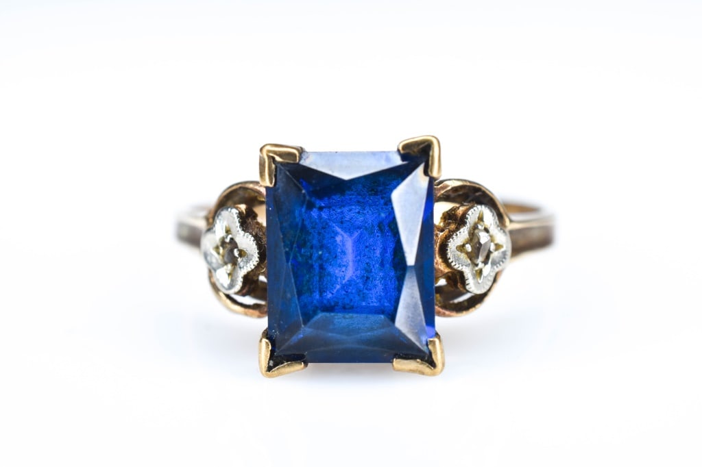 10k Yellow Gold Blue Stone Diamond Ring Auction