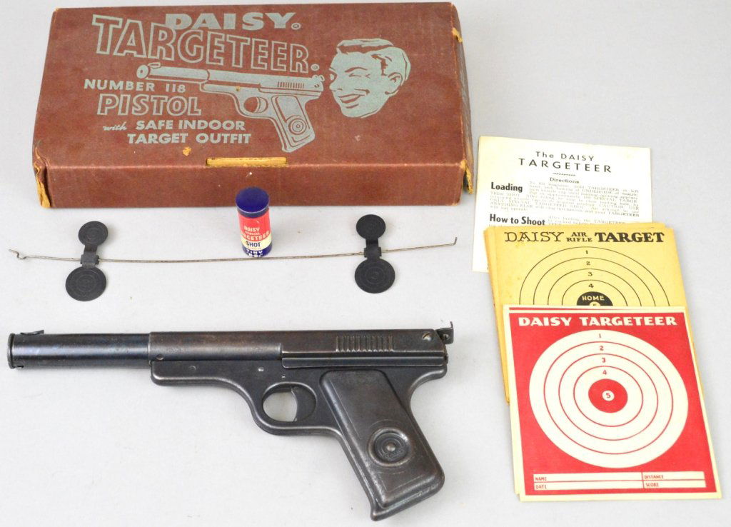 Daisy Targeteer no. 118 Pistol with OB