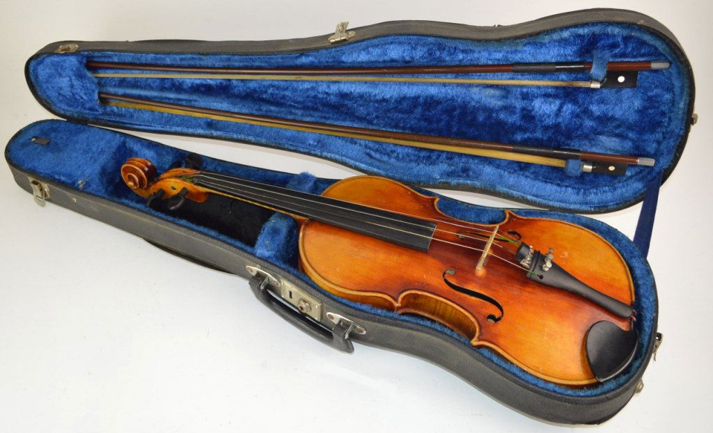 German made Stradivarius Violin Replica