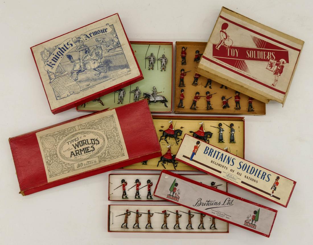 5pc Vintage Britains English Toy Soldier Sets in Boxes.