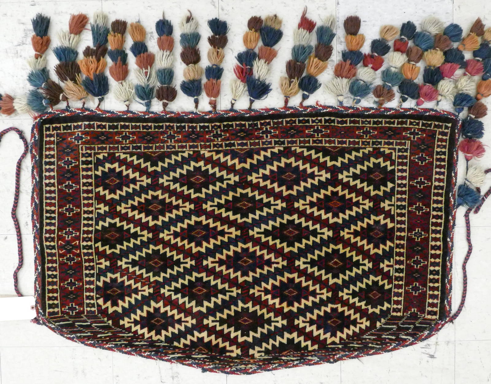 Turkomen Asmalyk Oriental Rug Auction