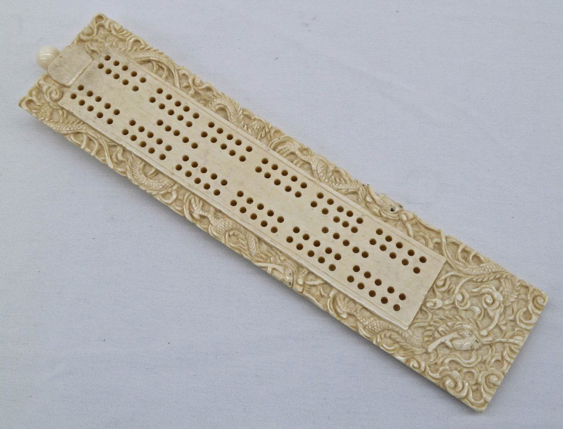 Chinese Carved Ivory Dragon Cribbage Board 8.5''x2'