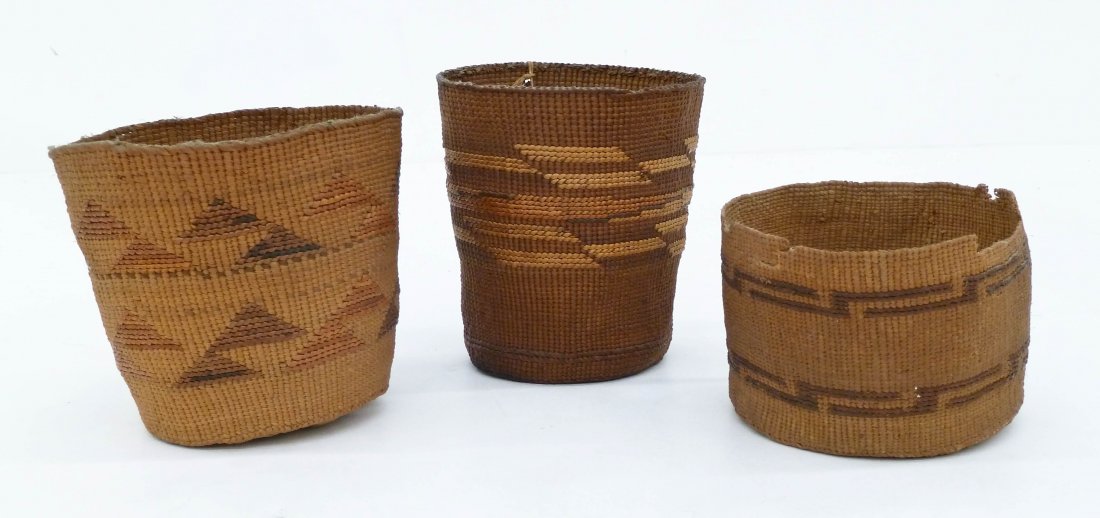 3pc Antique Tlingit Small Indian Baskets. Spruce root