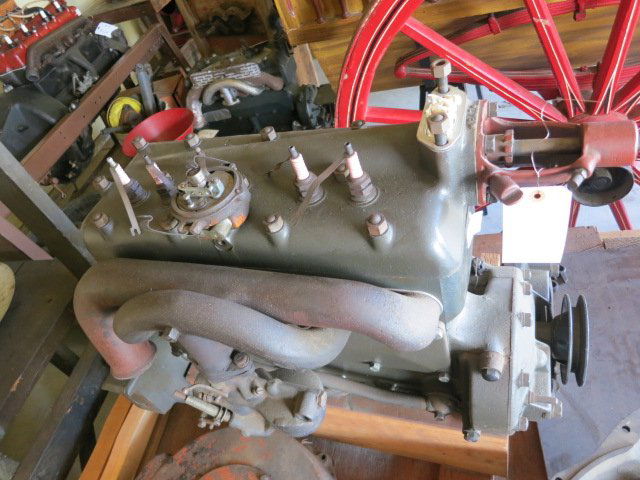 1932 Ford Model B Engine