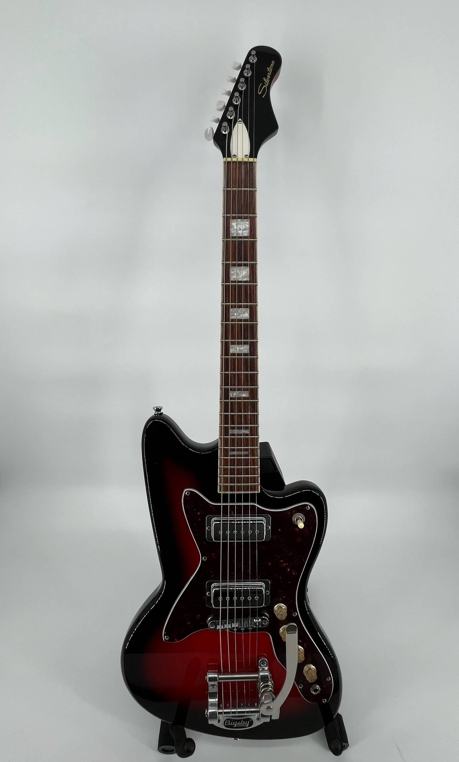 Silvertone 1478 Reissue Electric Guitar Auction