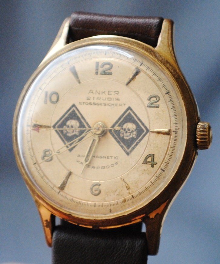 German Nazi SS “Tottenkopf” wrist watch - Sep 22, 2013 | Arus Auctions ...