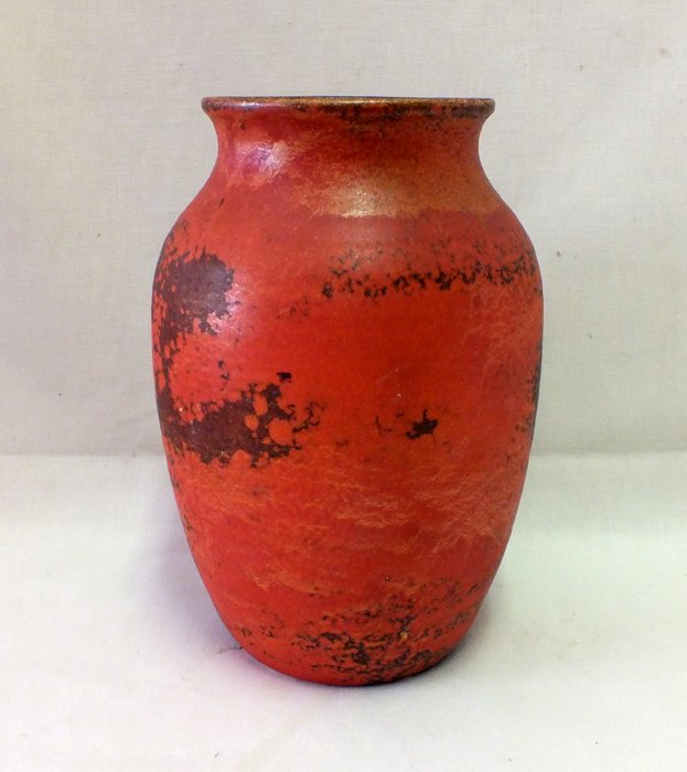 Cowan Pottery Vase With Mottled Rust Red Glaze