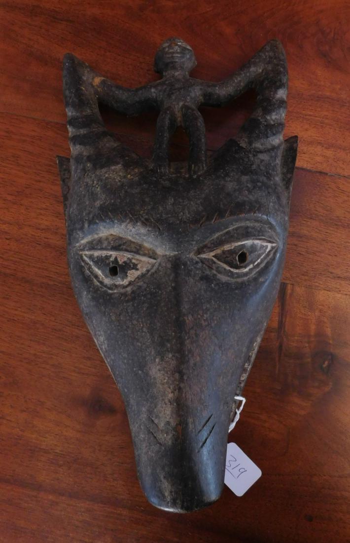 Dan Human-Animal Effigy Mask