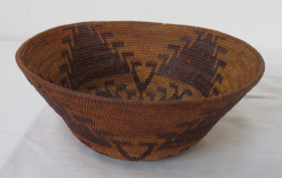 Fine Maidu Basket