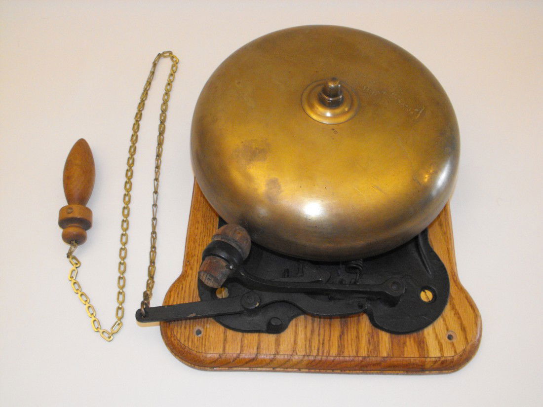 001: 1930's Prize Fight Bell