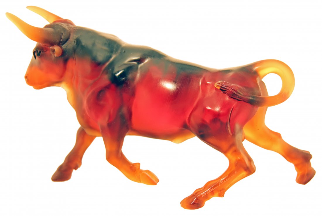 DAUM CRYSTAL "BULL", FRENCH, MODERN.