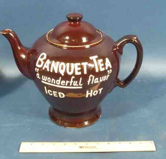 Vintage Advertising Tea Pitcher "banquet Tea"