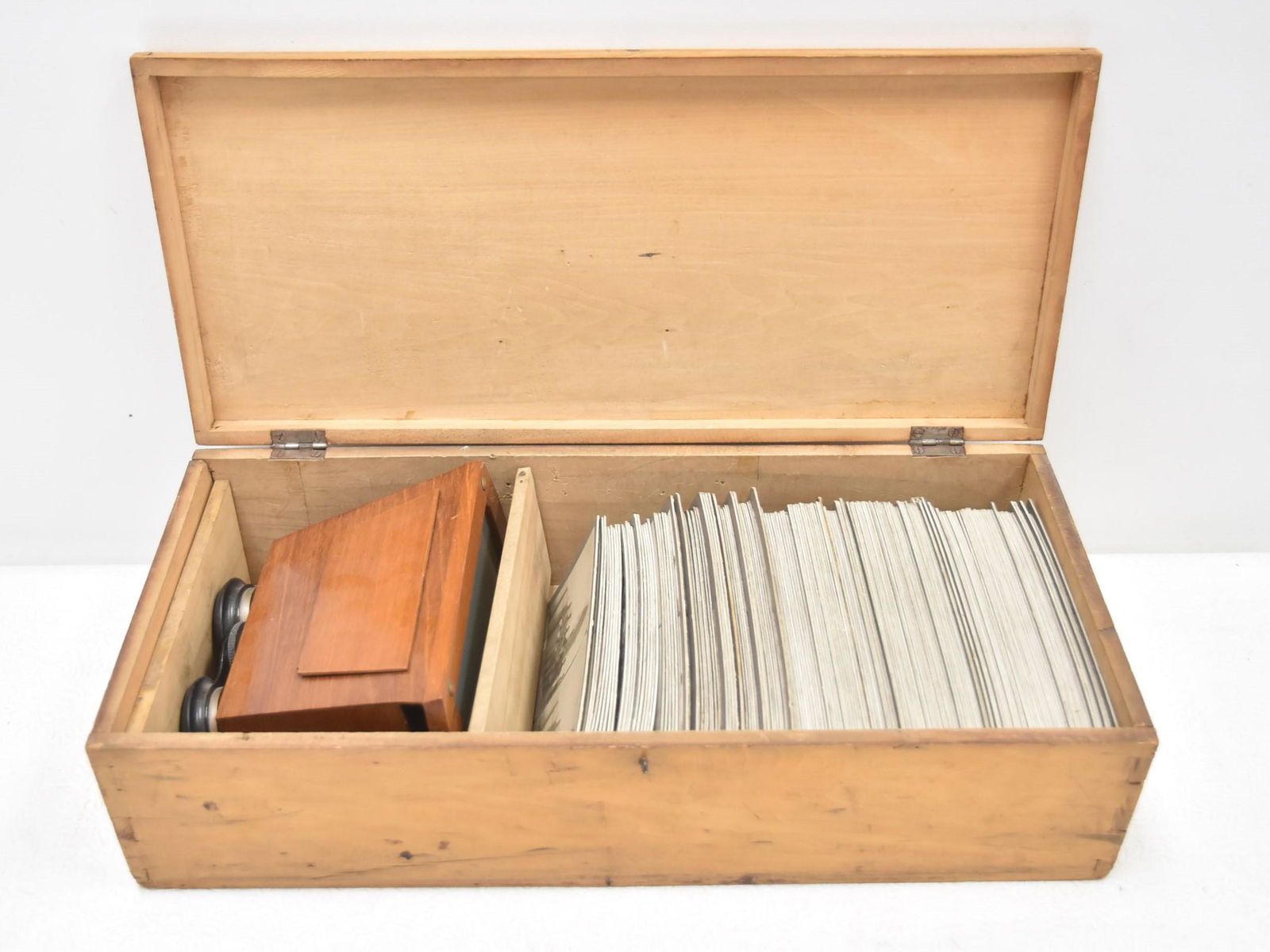 Antique French Stereoscope Viewer & Cards